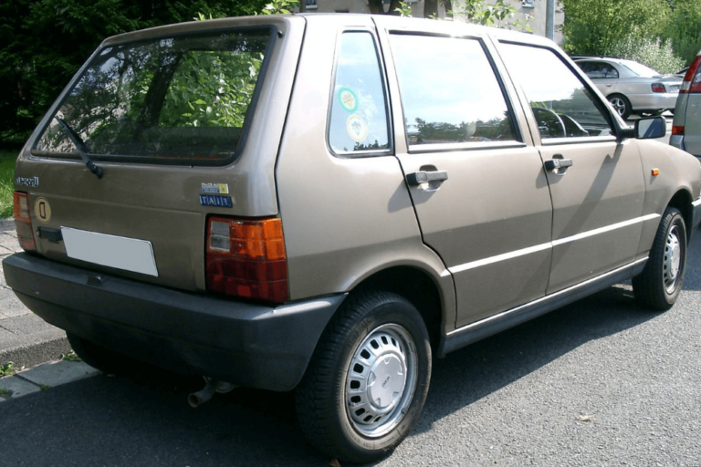 7 carros que marcaram os anos 2000 e nós ainda amamos