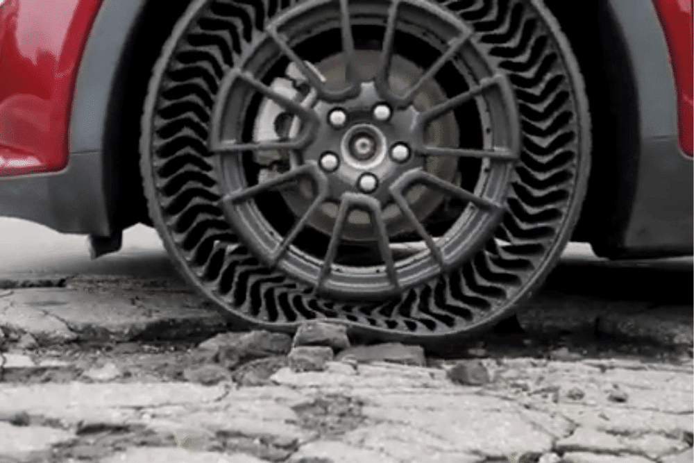 Pneus sem ar: saiba como funcionará o sistema do modelo da Michelin